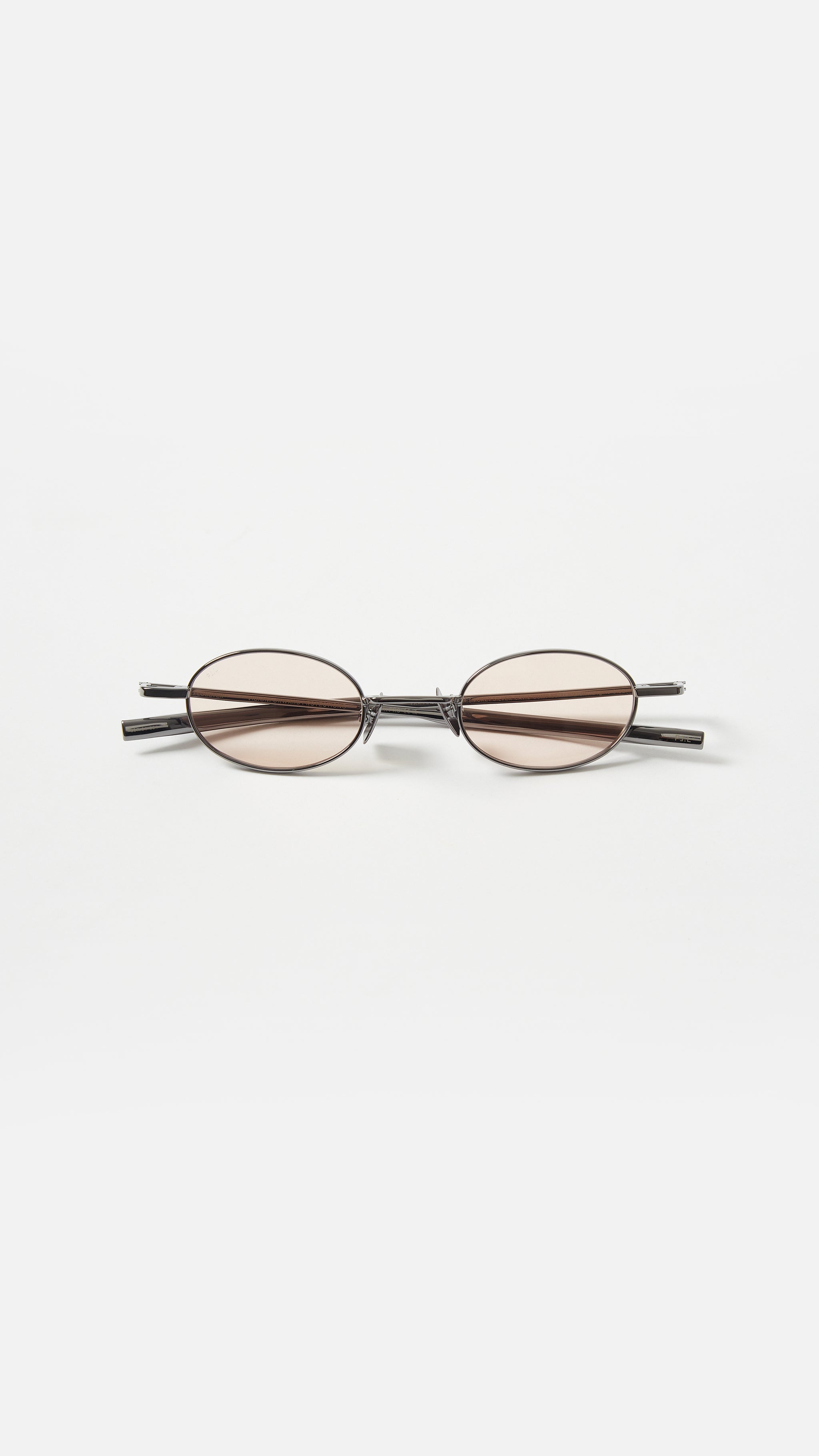 Sean Smokey Silver Sun — PJ.LOBSTER™